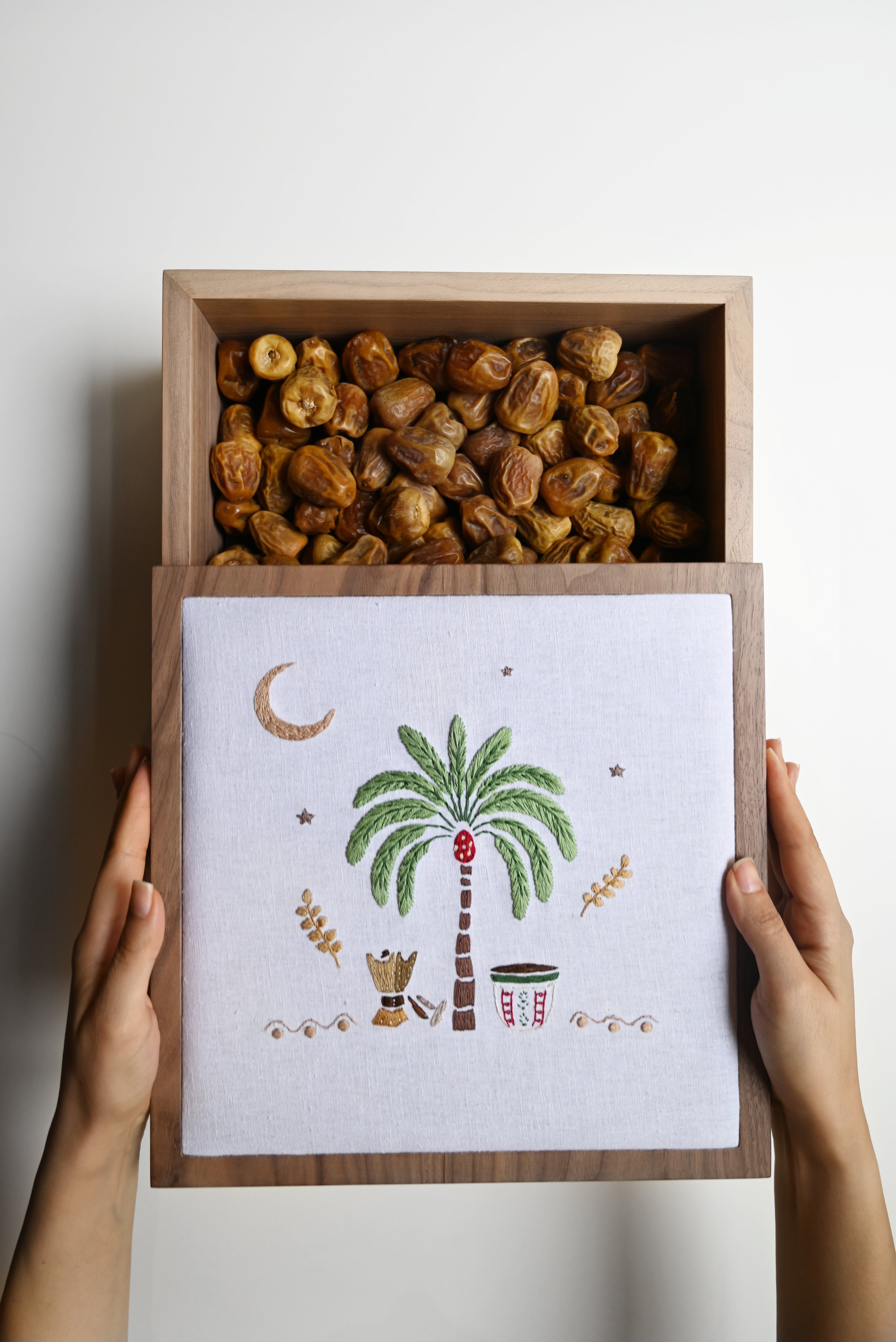 57 - Saudi Dates Tree Box – Teeb Made