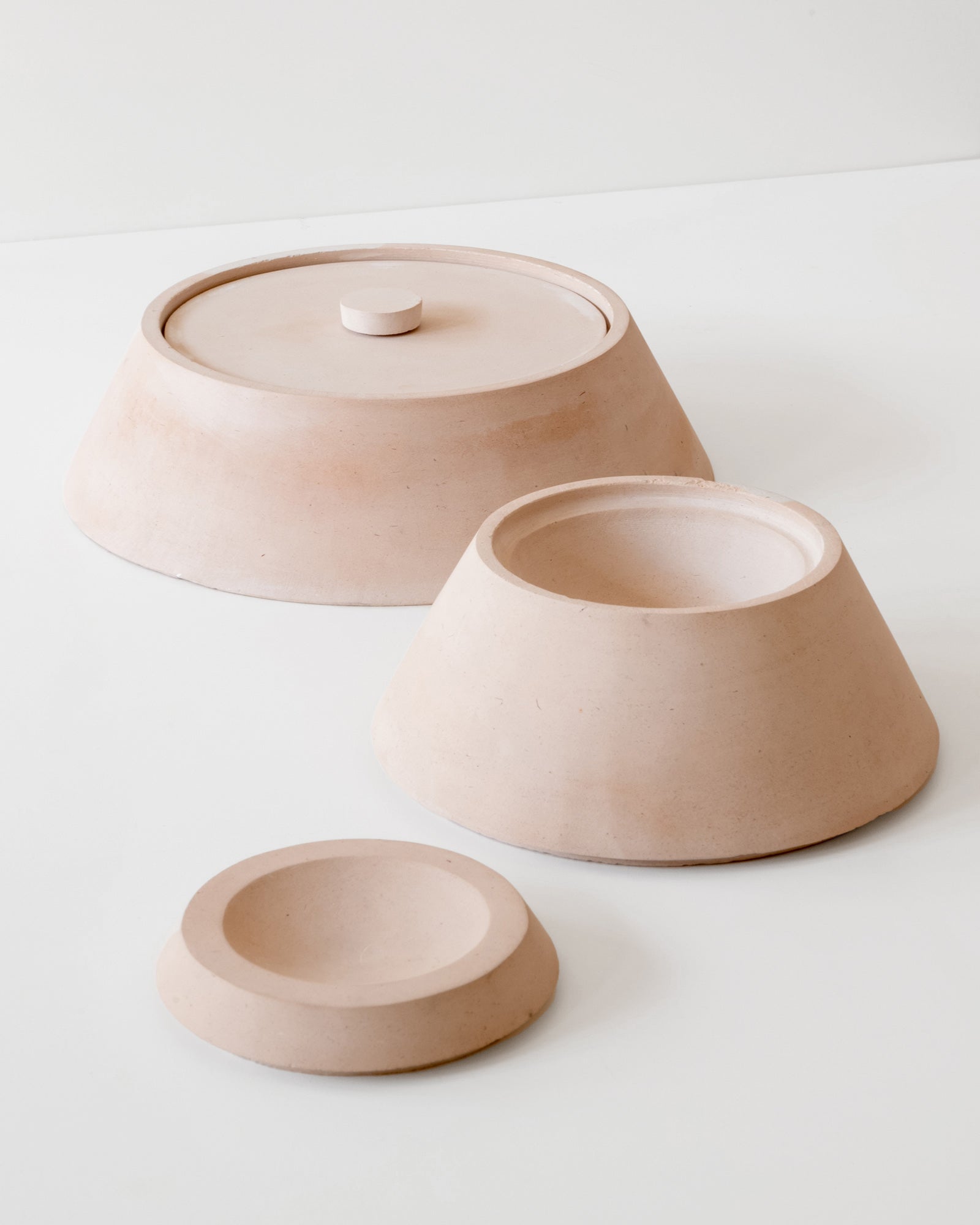 Harrat, Riyadh Stone Date serving Set – Teeb Made